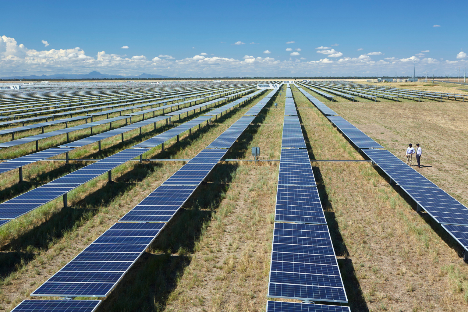18 Pros And Cons Of Solar Farms | Are They Reliable? – Solars House